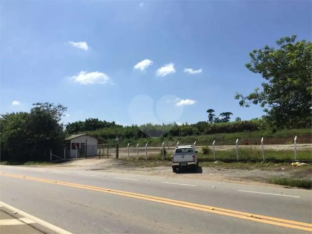 Terreno / Lote para Venda em Mogi das Cruzes/SP Jardim Aracy