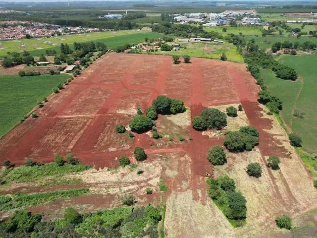 Terreno / Lote para Venda em Mogi Guaçu/SP Areião