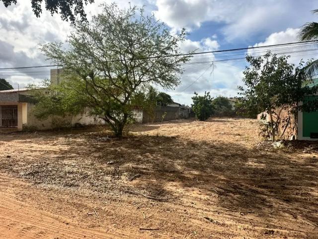 Terreno / Lote para Venda em Natal/RN Candelária