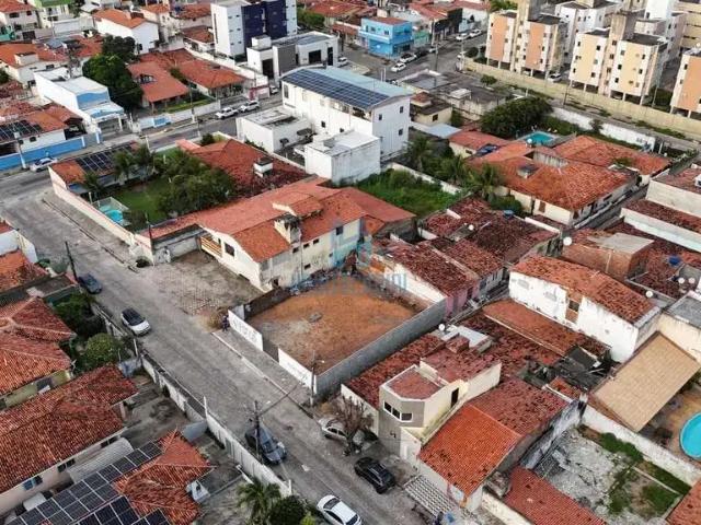 Terreno / Lote para Venda em Natal/RN Lagoa Nova