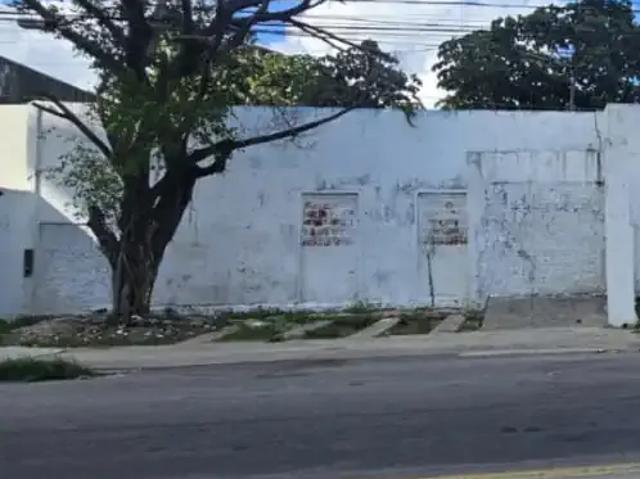 Terreno / Lote para Venda em Natal/RN Petrópolis