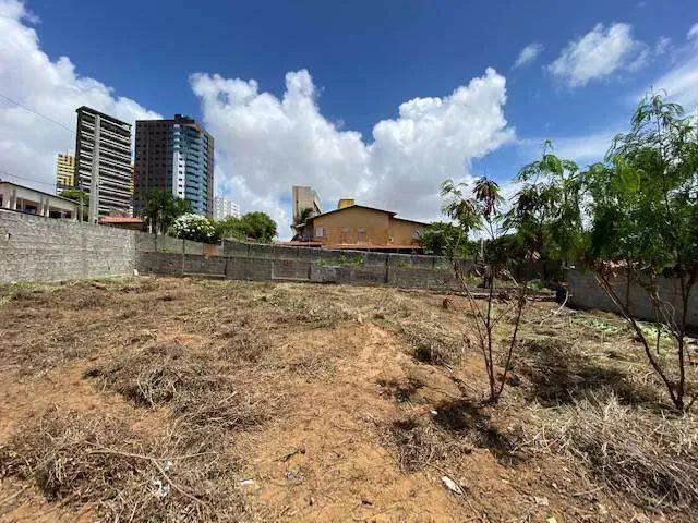 Terreno / Lote para Venda em Natal/RN Ponta Negra