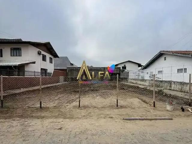 Terreno / Lote para Venda em Navegantes/SC Gravata