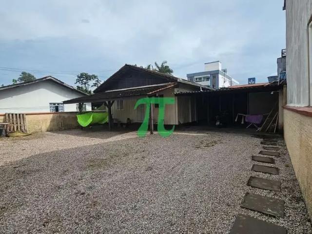 Terreno / Lote para Venda em Navegantes/SC Meia Praia