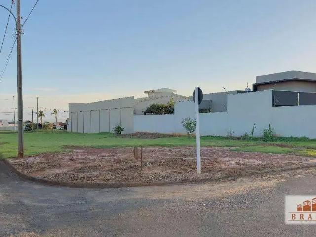 Terreno / Lote para Venda em Naviraí/MS Royal Golf Residence