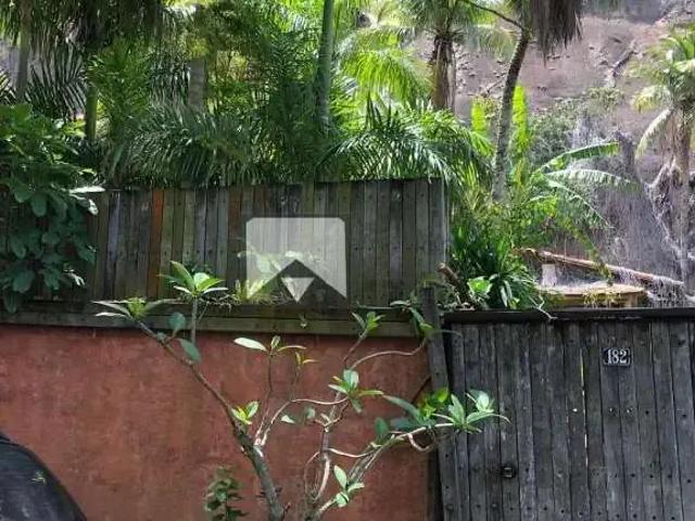 Terreno / Lote para Venda em Niterói/RJ Itacoatiara