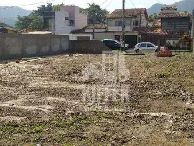 Terreno / Lote para Venda em Niterói/RJ Itaipu