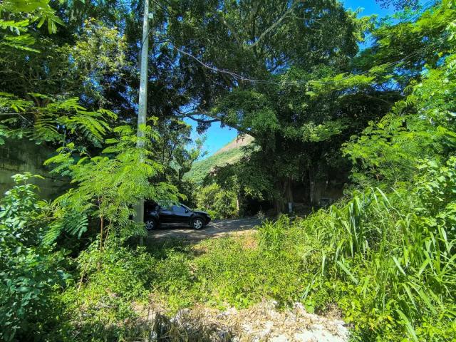 Terreno / Lote para Venda em Niterói/RJ Itaipu
