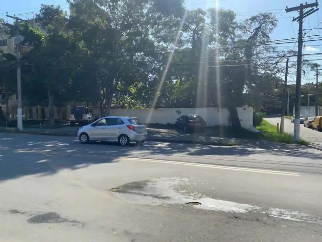 Terreno / Lote para Venda em Niterói/RJ Itaipu