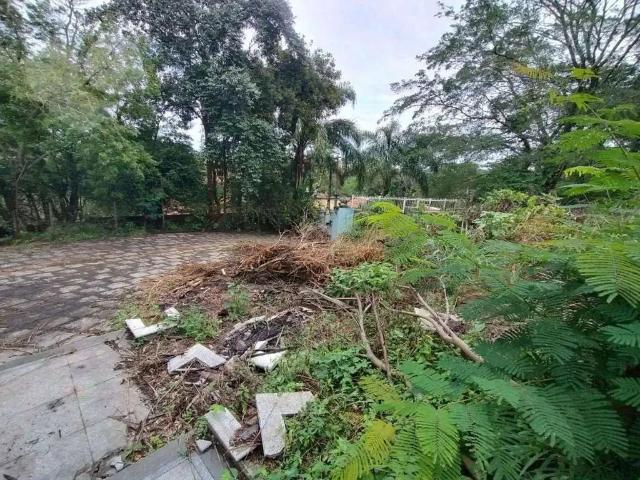 Terreno / Lote para Venda em Niterói/RJ Maravista