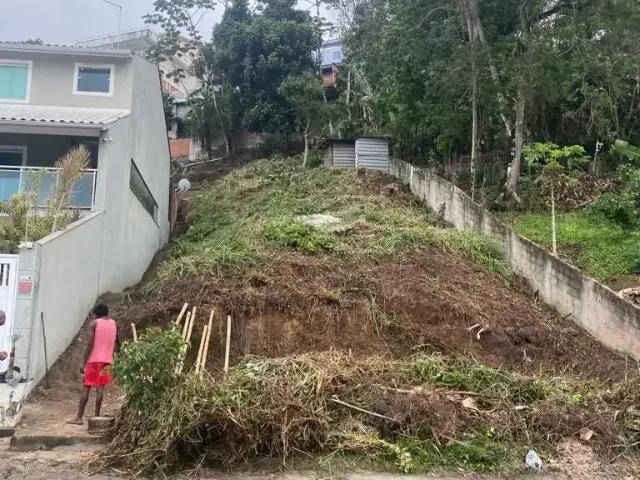 Terreno / Lote para Venda em Niterói/RJ Maravista
