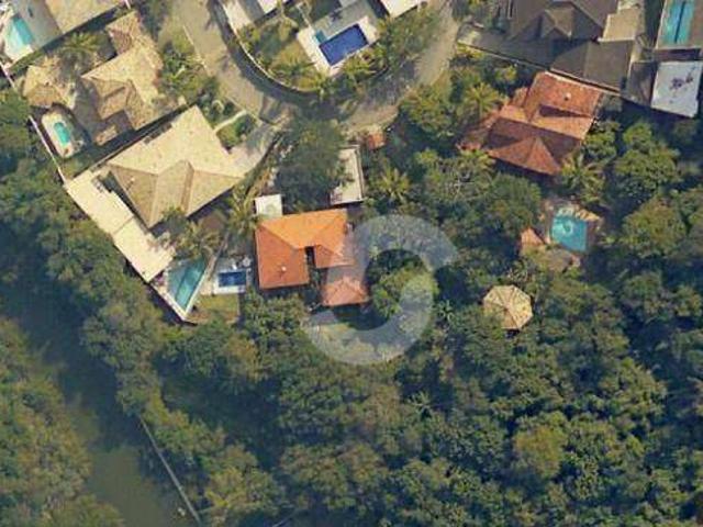 Terreno / Lote para Venda em Niterói/RJ Maravista