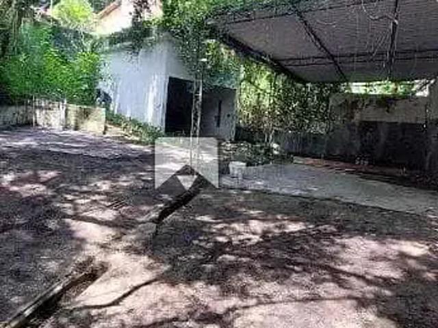 Terreno / Lote para Venda em Niterói/RJ São Francisco