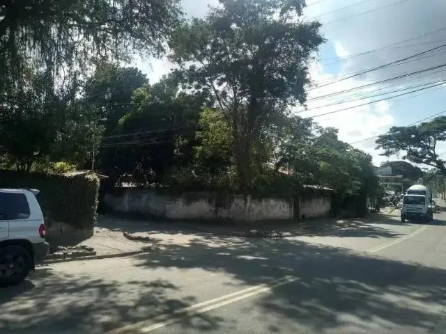 Terreno / Lote para Venda em Niterói/RJ Sapê