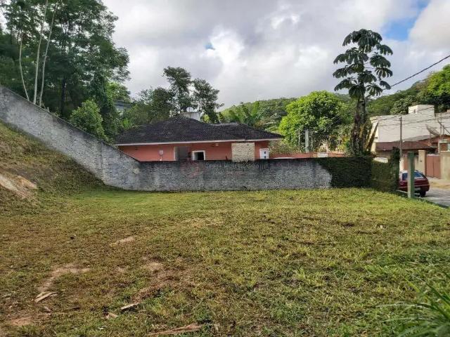 Terreno / Lote para Venda em Niterói/RJ Serra Grande
