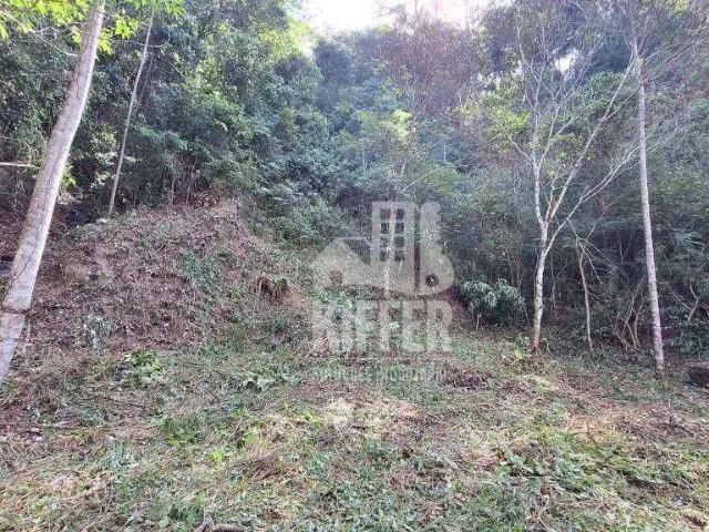 Terreno / Lote para Venda em Niterói/RJ Pendotiba