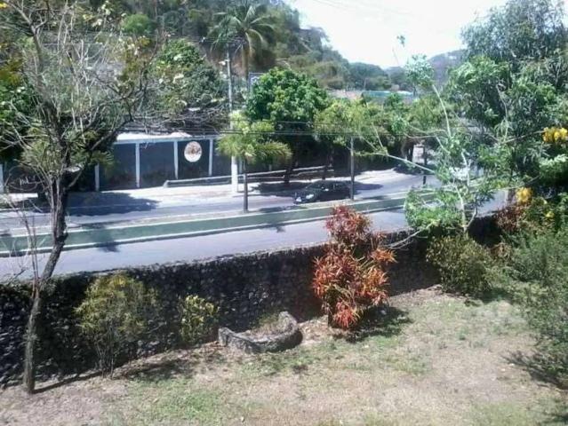 Terreno / Lote para Venda em Niterói/RJ Pendotiba