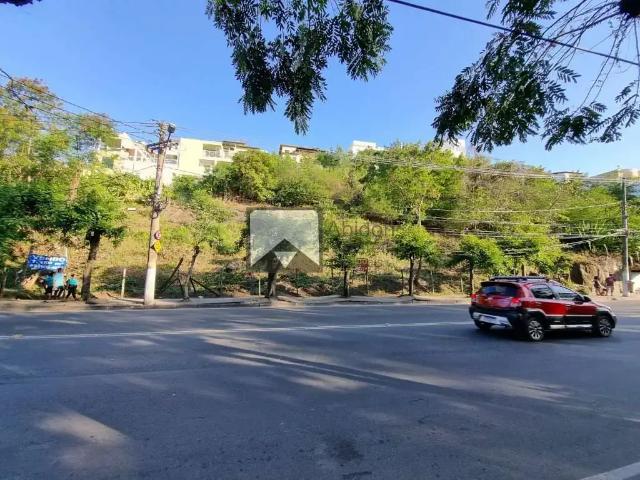Terreno / Lote para Venda em Niterói/RJ Piratininga