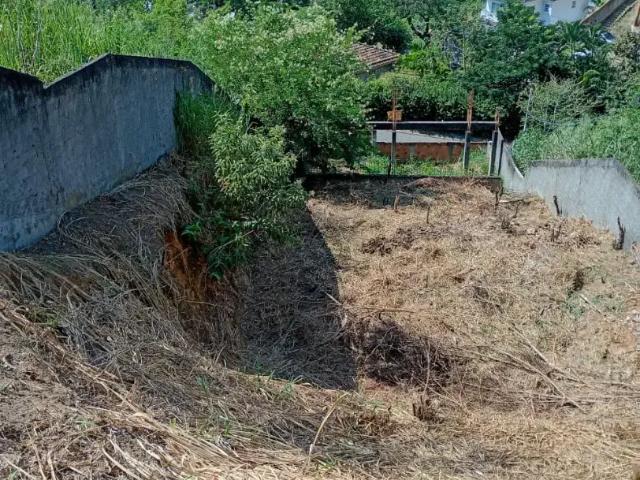 Terreno / Lote para Venda em Nova Iguaçu/RJ Centro