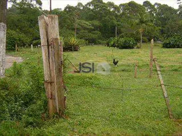 Terreno / Lote para Venda em Osasco/SP Três Montanhas