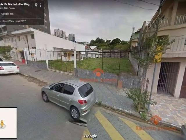Terreno / Lote para Venda em Osasco/SP Umuarama