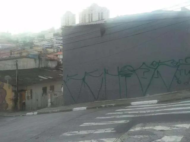 Terreno / Lote para Venda em Osasco/SP Umuarama