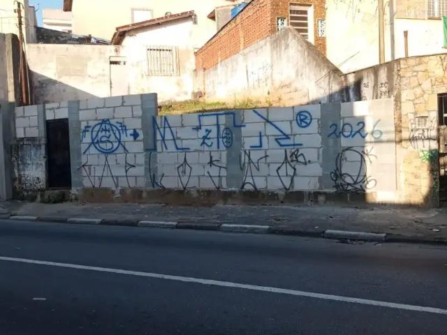 Terreno / Lote para Venda em Osasco/SP Veloso