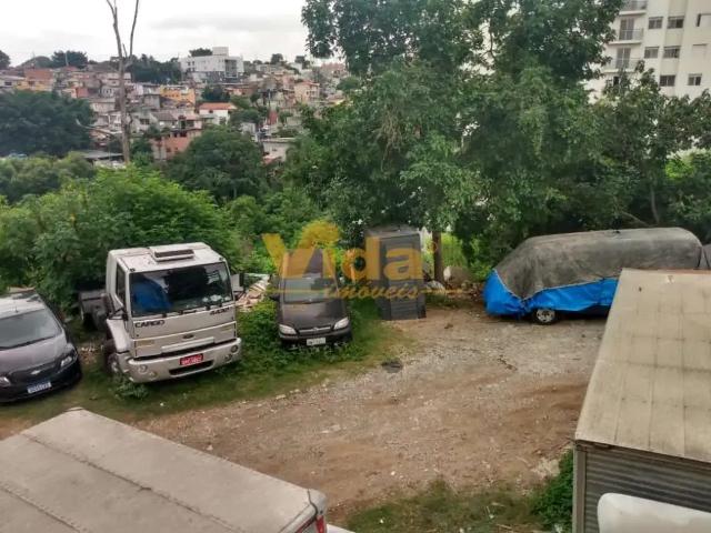Terreno / Lote para Venda em Osasco/SP Padroeira