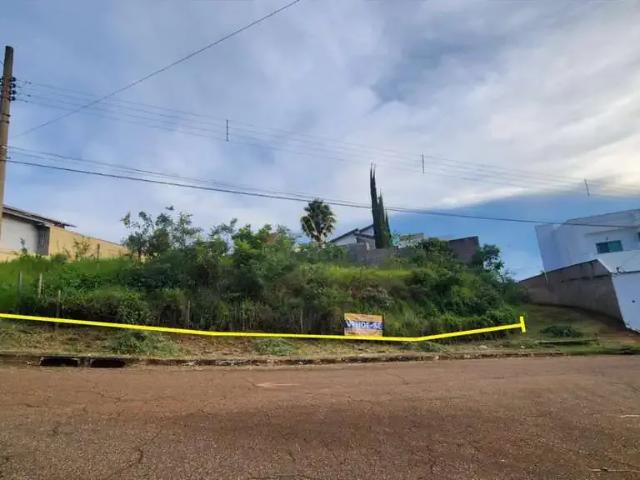 Terreno / Lote para Venda em Ouro Branco/MG Inconfidentes