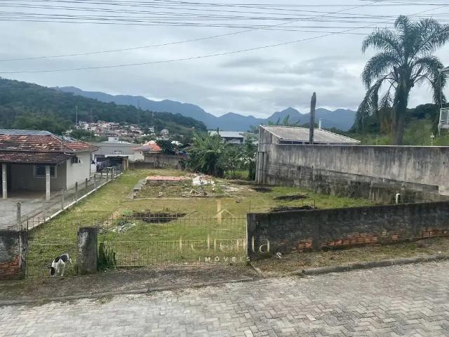 Terreno / Lote para Venda em Palhoça/SC Alto Aririu