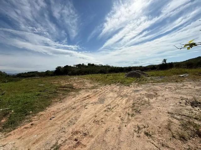 Terreno / Lote para Venda em Palhoça/SC Barra do Aririú