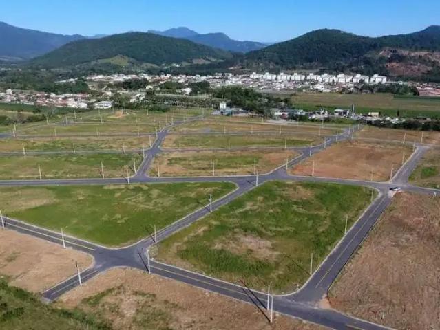 Terreno / Lote para Venda em Palhoça/SC Guarda do Cubatão