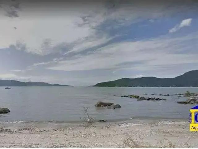 Terreno / Lote para Venda em Palhoça/SC Enseada de Brito