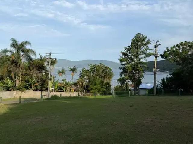 Terreno / Lote para Venda em Palhoça/SC Enseada de Brito