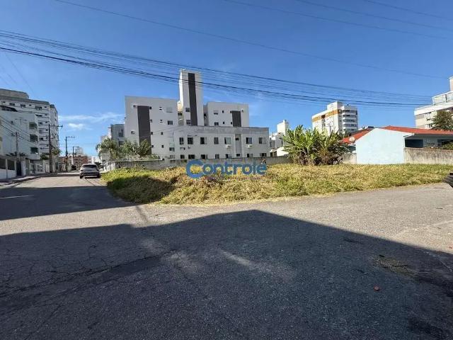 Terreno / Lote para Venda em Palhoça/SC Pagani