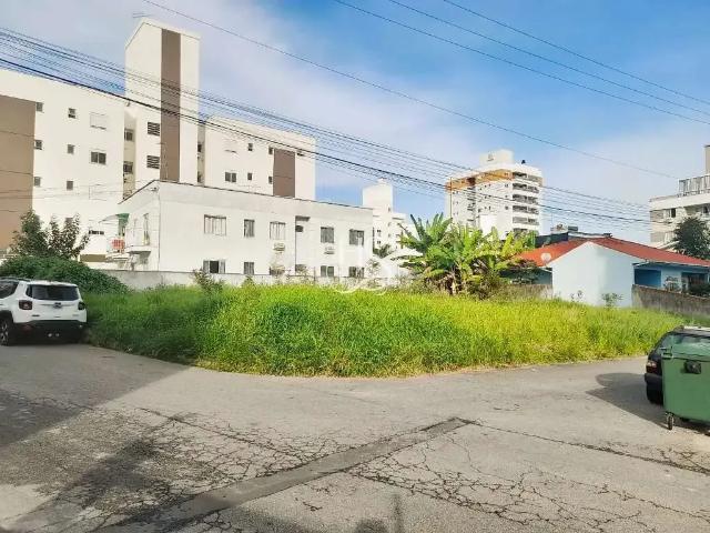 Terreno / Lote para Venda em Palhoça/SC Pagani