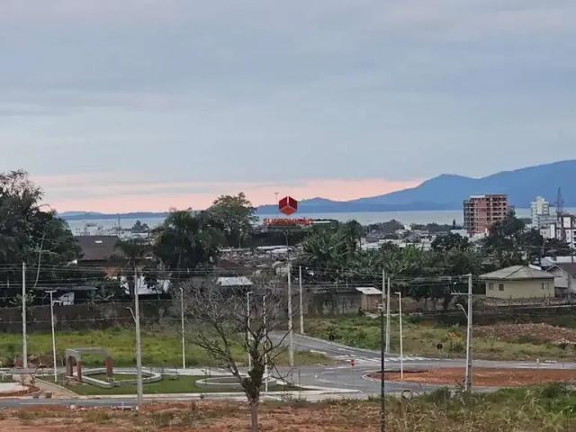 Terreno / Lote para Venda em Palhoça/SC Pagani