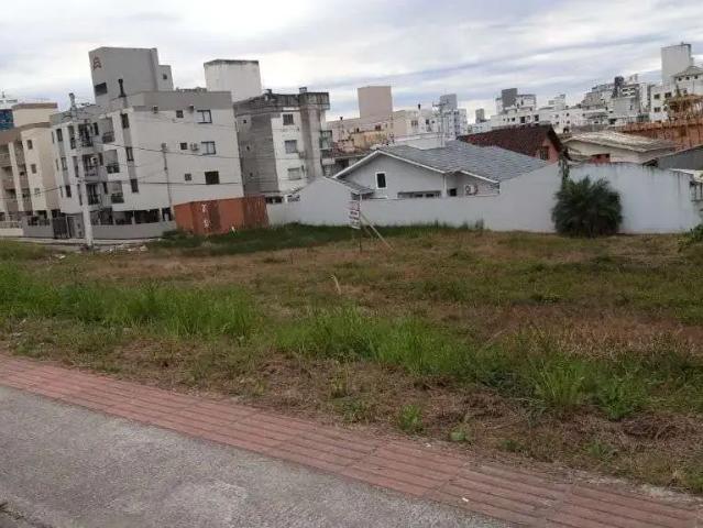 Terreno / Lote para Venda em Palhoça/SC Passa Vinte