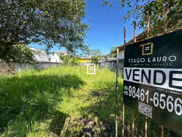 Terreno / Lote para Venda em Palhoça/SC Passa Vinte