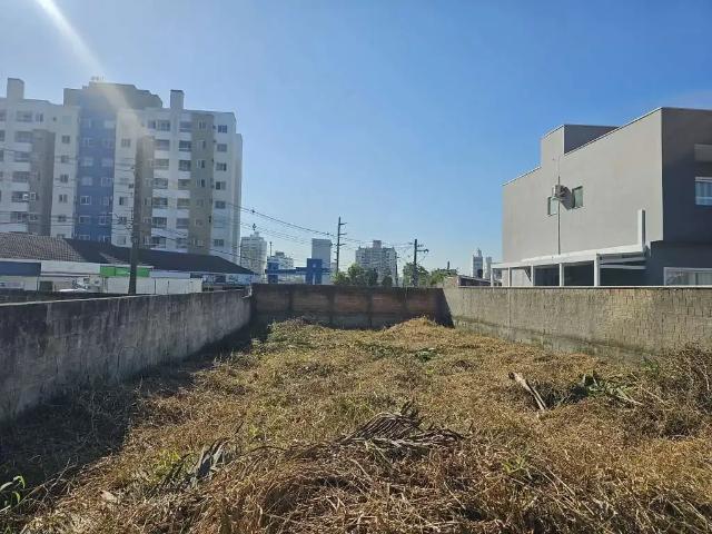 Terreno / Lote para Venda em Palhoça/SC Pedra Branca