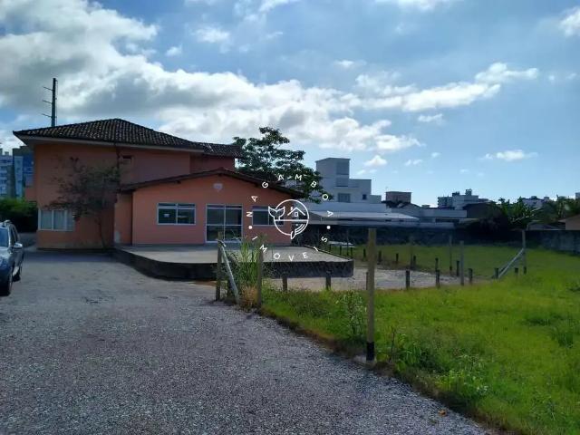 Terreno / Lote para Venda em Palhoça/SC Pedra Branca