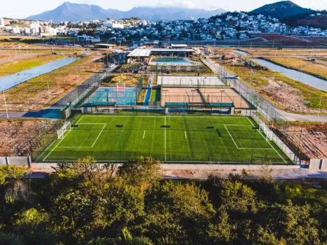 Terreno / Lote para Venda em Palhoça/SC Pedra Branca