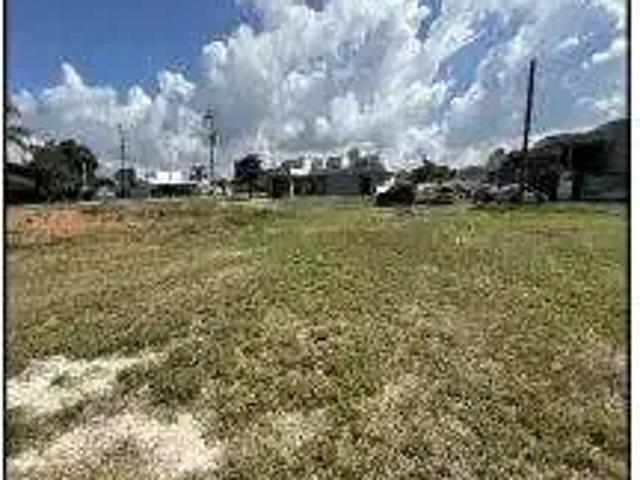 Terreno / Lote para Venda em Pardinho/SP Ninho Verde II