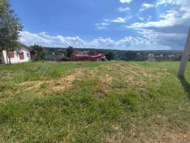 Terreno / Lote para Venda em Pardinho/SP Ninho Verde II
