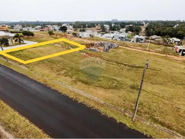 Terreno / Lote para Venda em Pardinho/SP Centro