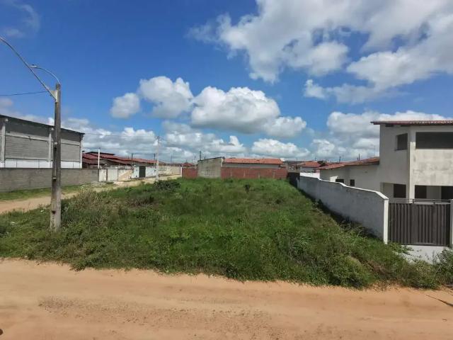 Terreno / Lote para Venda em Parnamirim/RN Cajupiranga
