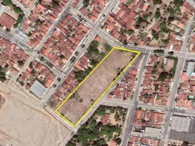 Terreno / Lote para Venda em Parnamirim/RN Monte Castelo