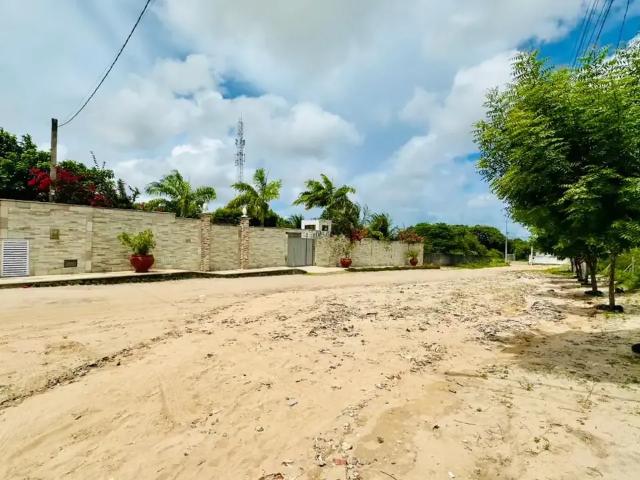 Terreno / Lote para Venda em Parnamirim/RN Parque das Árvores