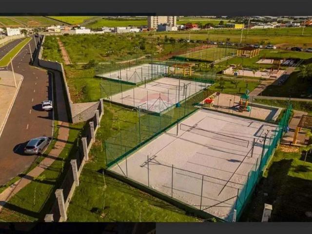 Terreno / Lote para Venda em Paulínia/SP Parque Bom Retiro