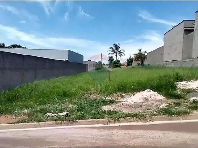 Terreno / Lote para Venda em Paulínia/SP Parque Bom Retiro